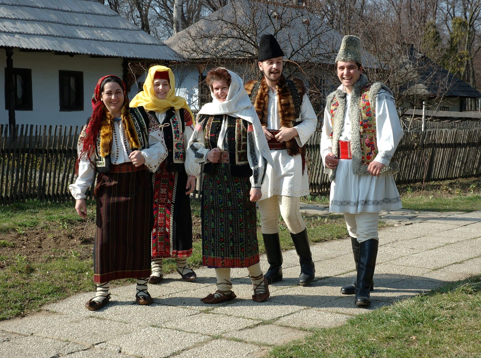 Le costume folklorique roumain, emblème de l'identité nationale