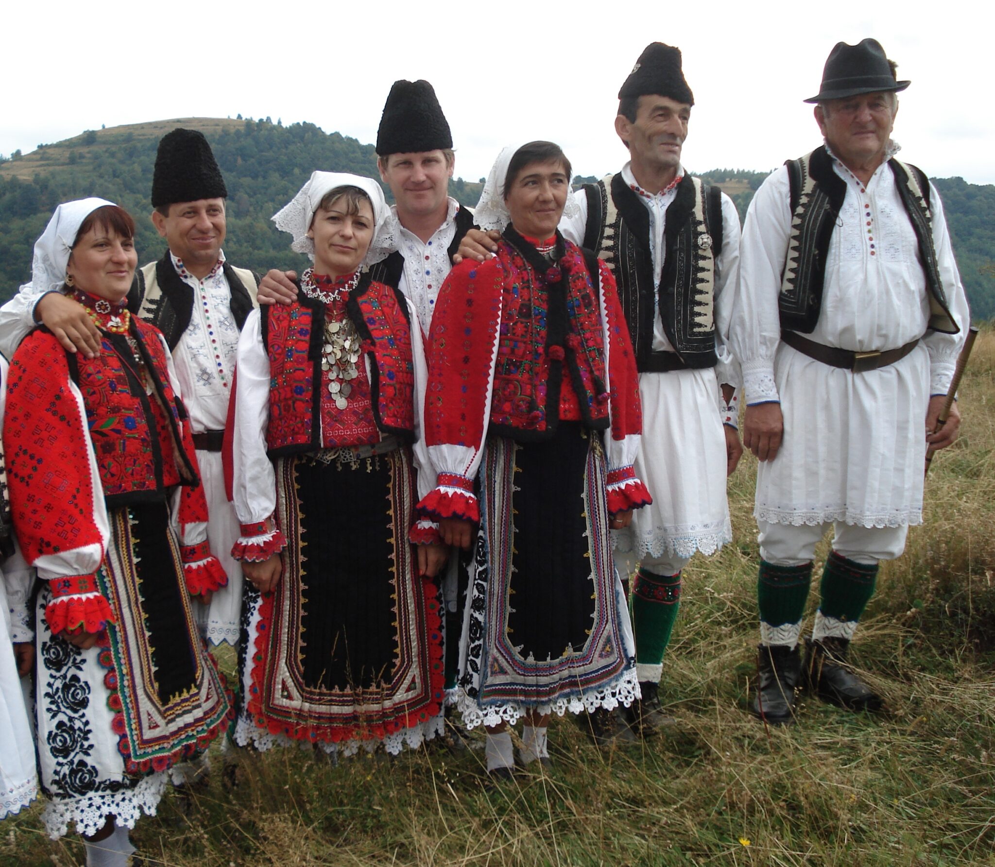 Le costume folklorique roumain, emblème de l'identité nationale